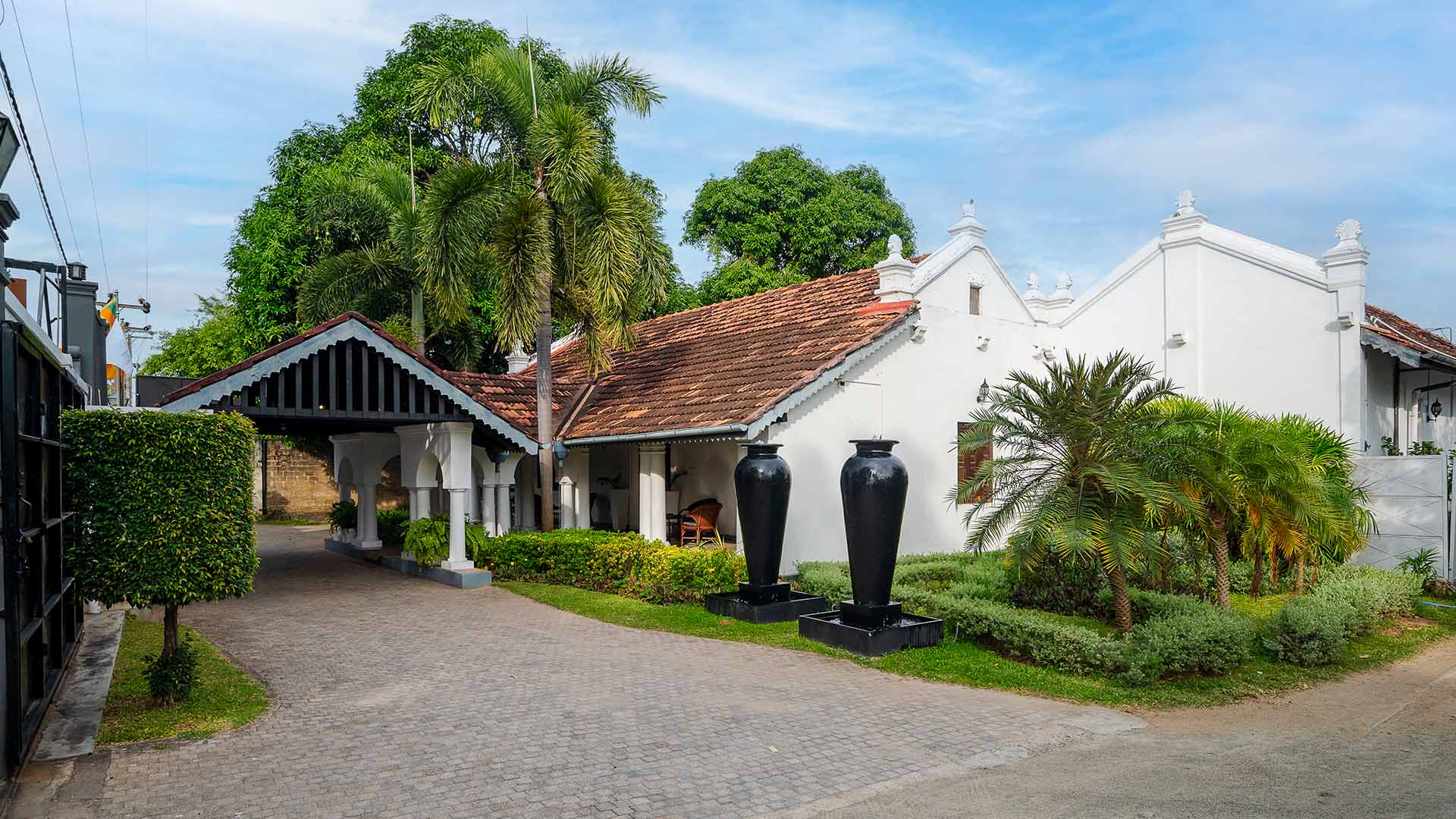 Boutique Hotels in Sri Lanka | Fox Resorts Official Site